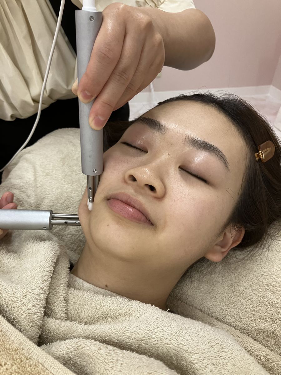 【初回限定】お試し体験・リフトアップ美顔コース／約150分-eluwa予約サイト