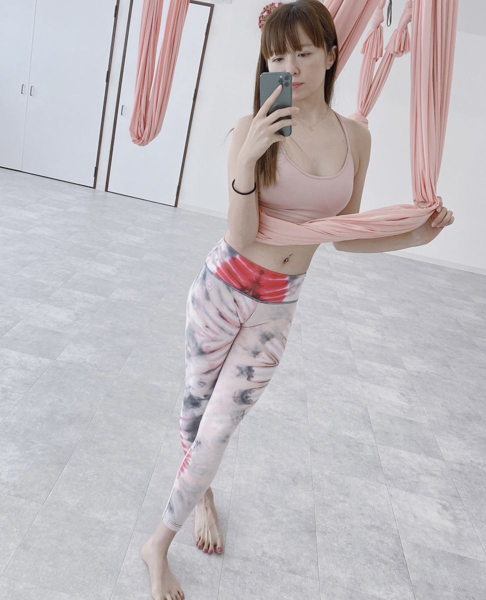 LOW/nami-LIL YOGA 予約サービス