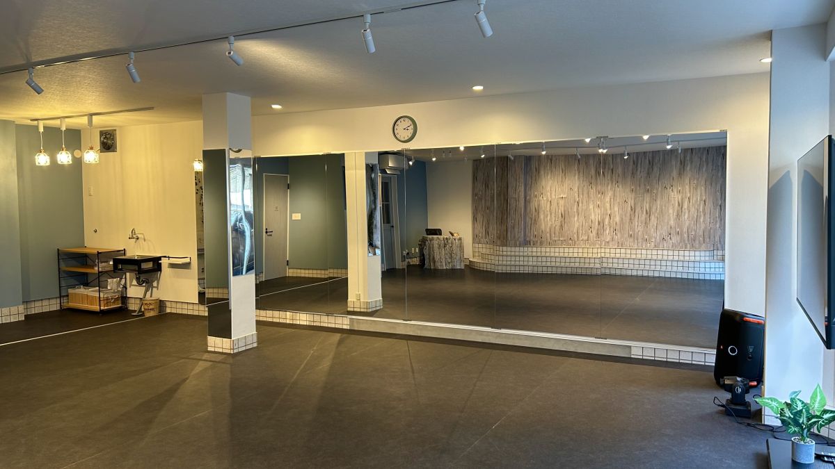 LS DANCE SCHOOL体験予約