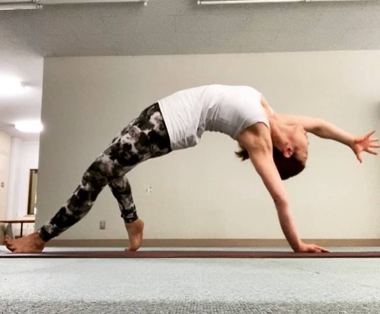 月曜日 ベーシックフロー 中原啓子-YOGA studio in moco