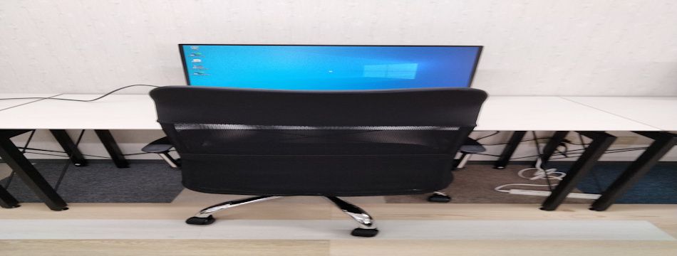 Desk space 2 (2F)-My-Pit