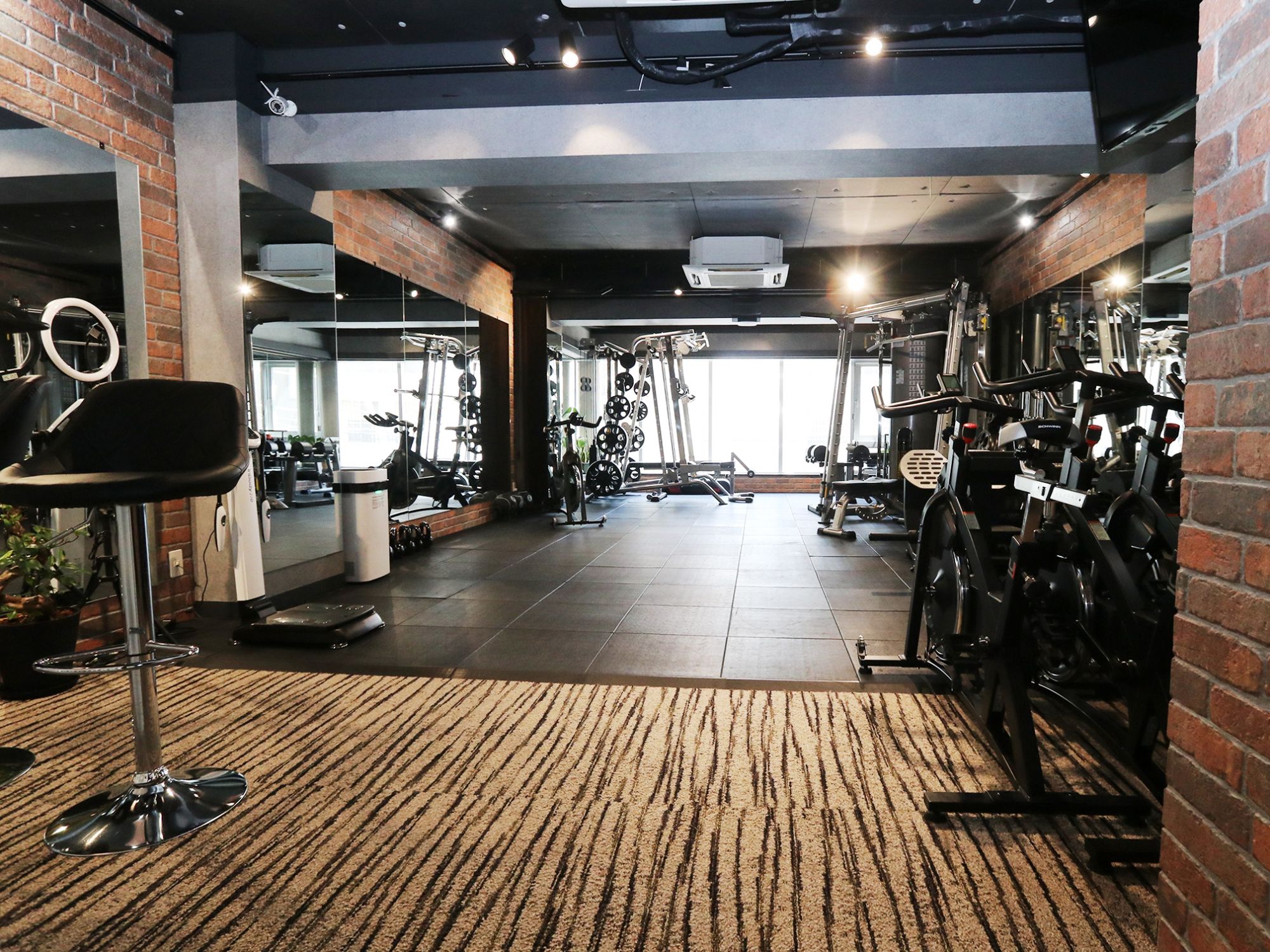 Studio LiM 予約サイト