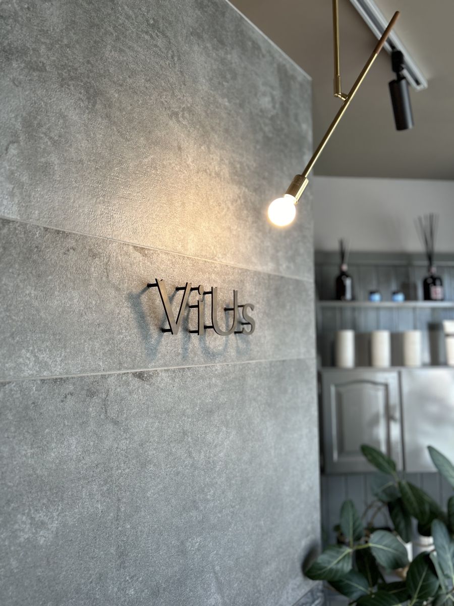 カラー全体 (ミディアム・ロング) (カット込)-vius予約